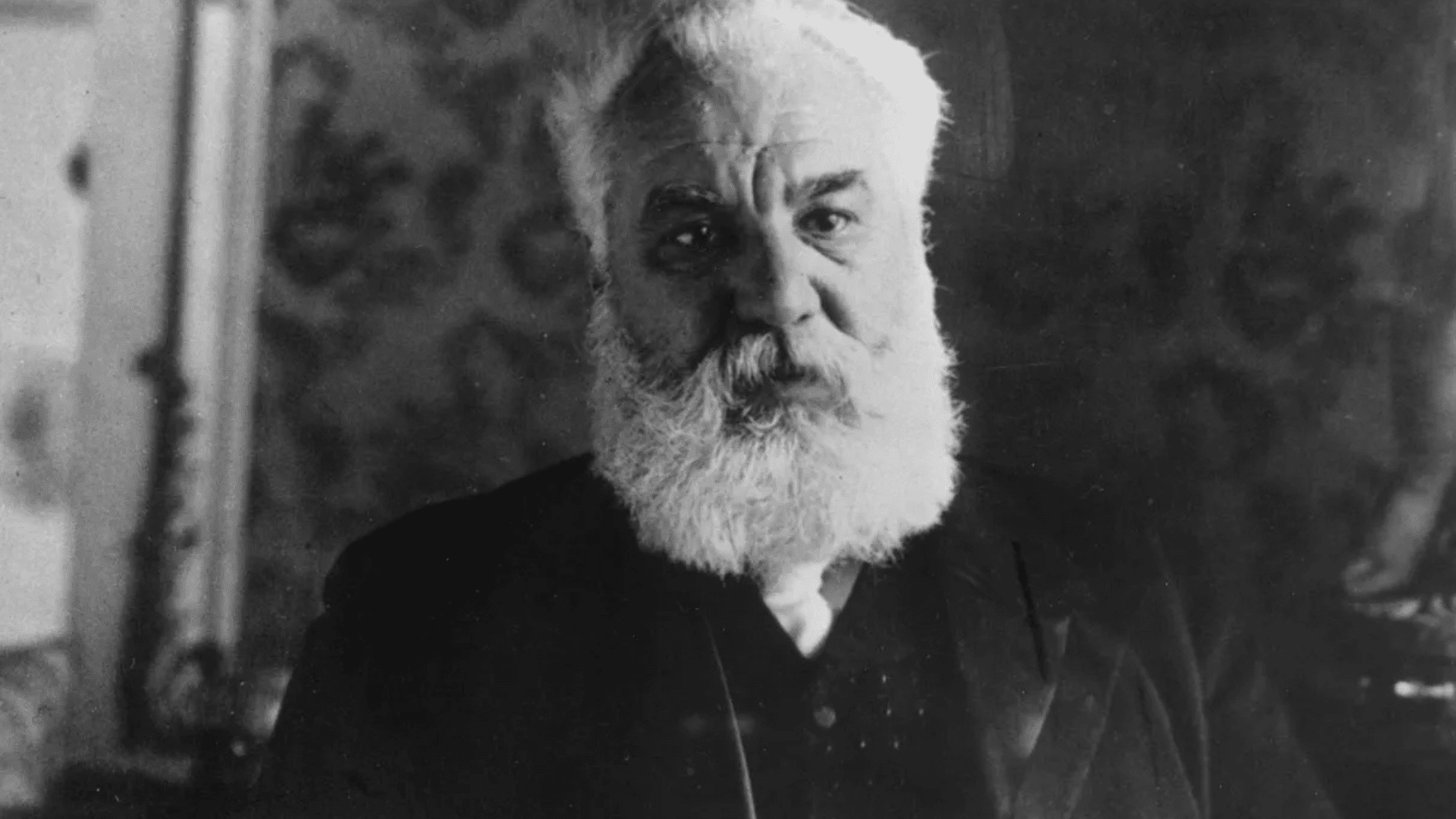 23 Alexander Graham Bell Facts That May Surprise You - Freddy The ...