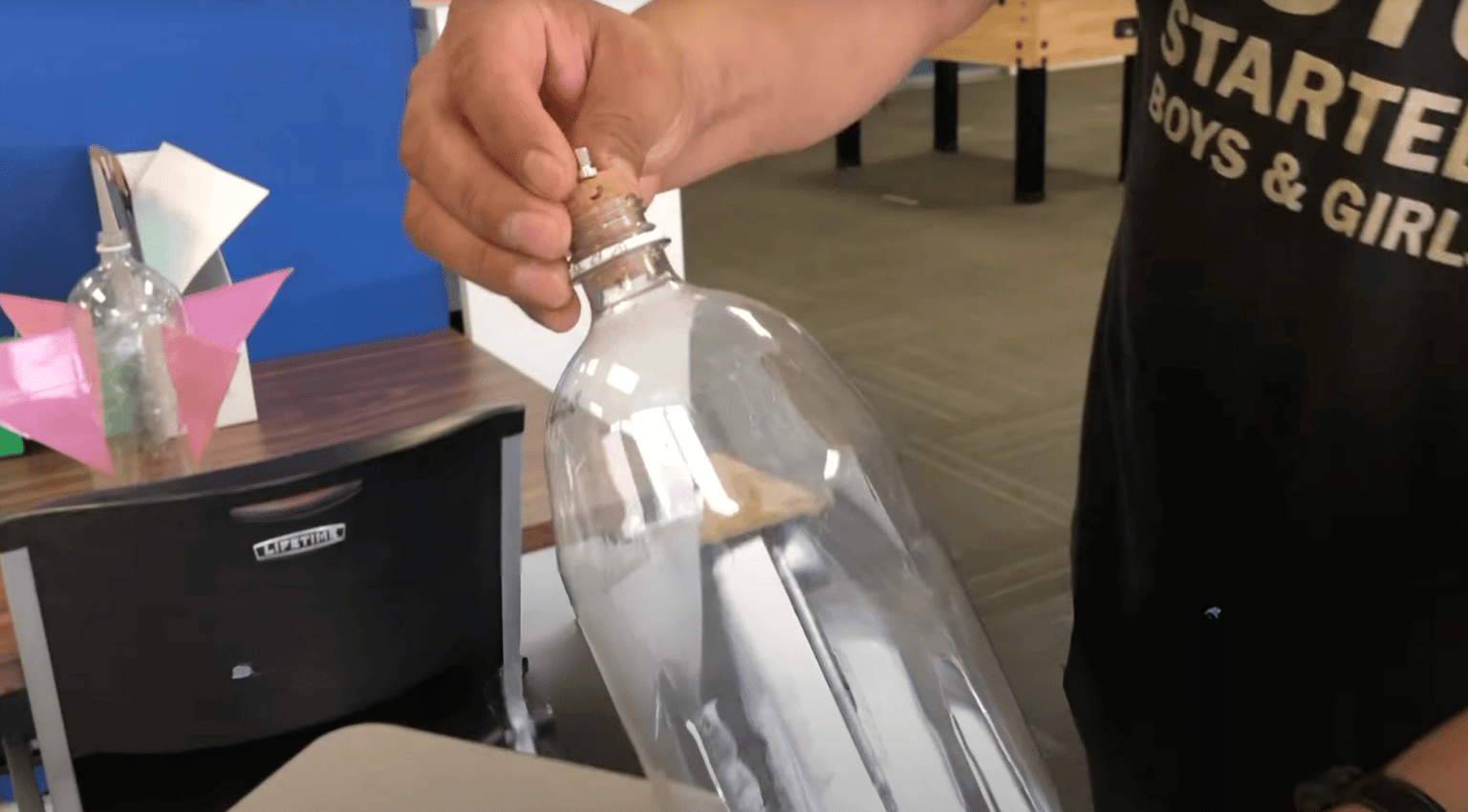 2-Liter Bottle Rocket Designs: Classroom Guide - Freddy The Frogcaster