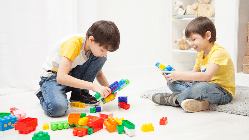 40 Inside Activities for Kids: Indoor Fun for Rainy Days - Freddy The ...